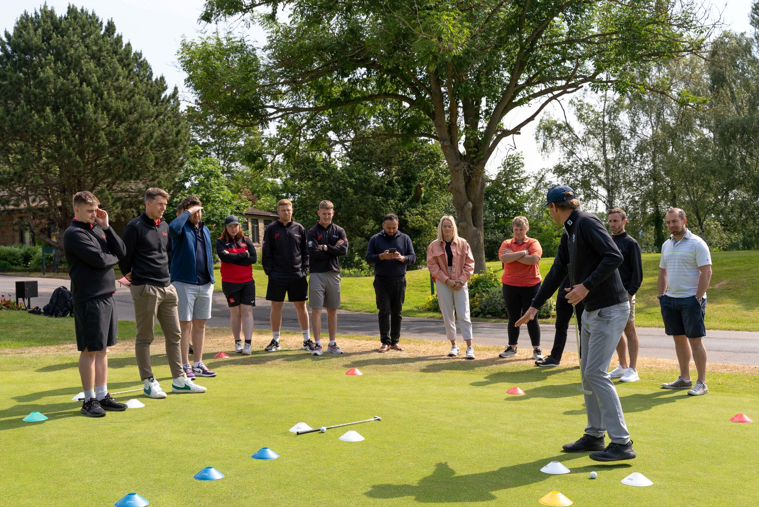 Community Golf Instructors - SafeGolf